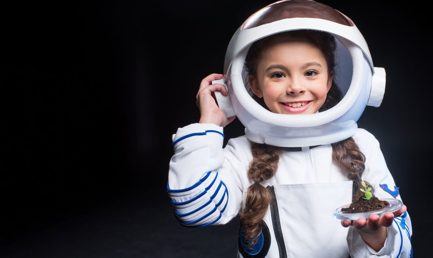 Hahn & Loewe: Holistic thinkers, (courageous horizon expanders) with ...